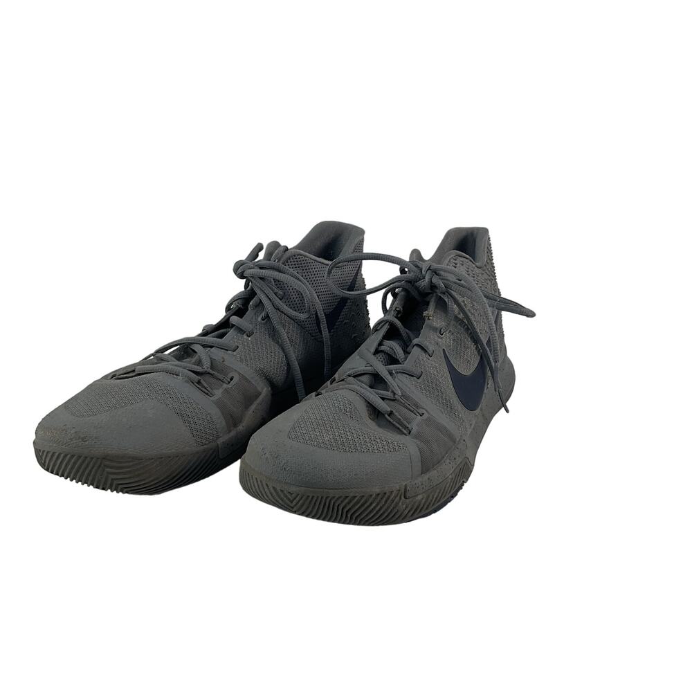 Nike Men's Cool Gray Kyrie 3 Athletic Basketball Snea… - Gem
